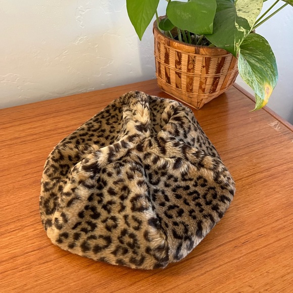 Accessories | Vintage Faux Fur Leopard Print Puff Hat | Poshmark